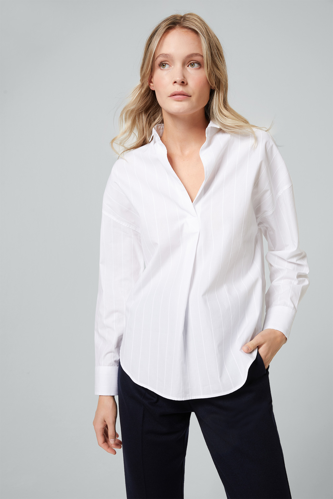 Bluse in Weiß gestreift - im windsor. Online-Shop